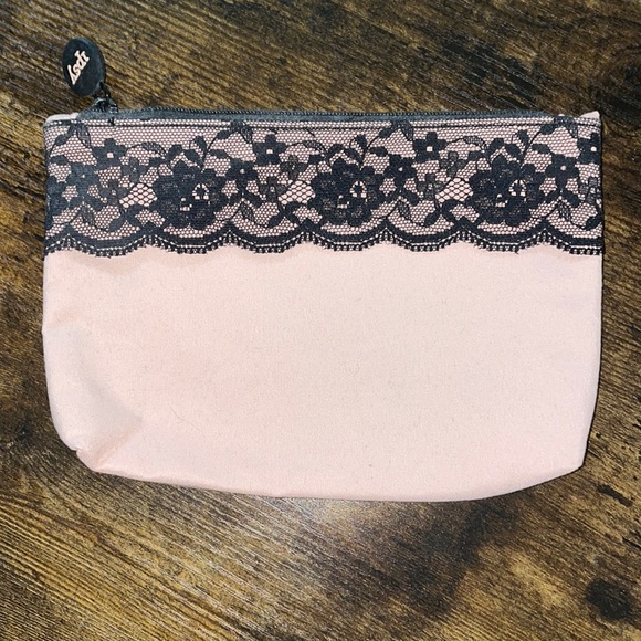 ipsy | Bags | Ipsy Cosmetic Case 75 X 5 Pink With Black Lace Trim ...